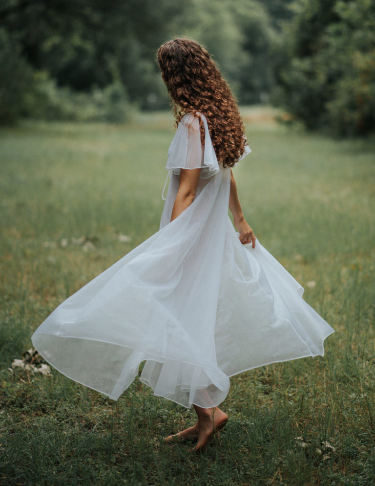 Nature Boudoir Photos | Ethereal Boudoir Photography